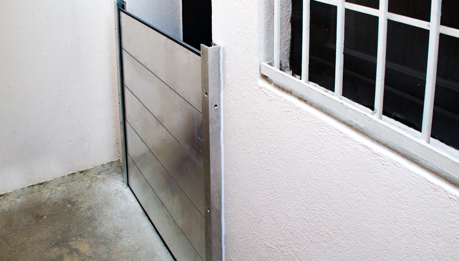 Protection anti-inondation mobile en aluminium pour les portes acheter ...